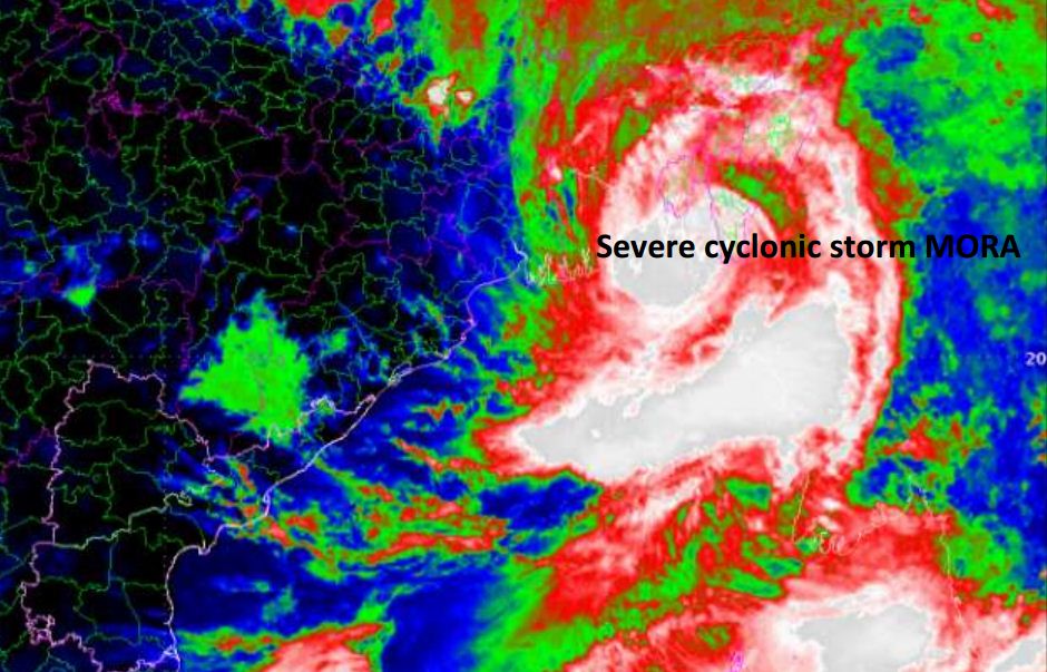 6 killed as Cyclone Mora hits Bangladesh - Telegraph India