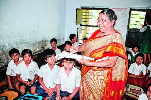 Grade pay cheer for teachers - Telegraph India