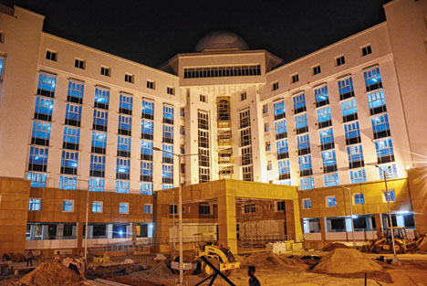 Naveen sets deadline for building projects - Telegraph India